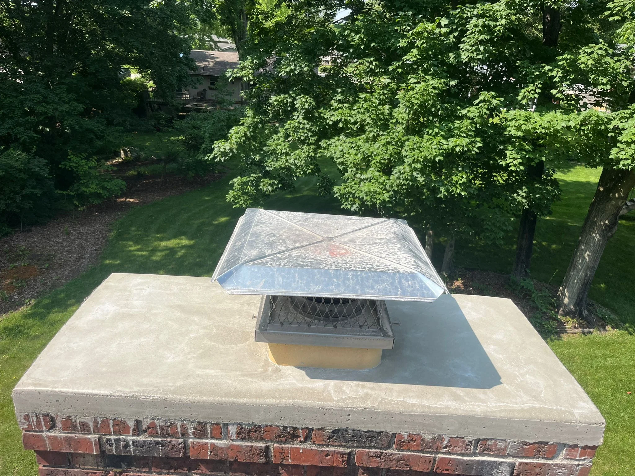 Chimney Crown Repair for Cracks, Leaks & Long-Term Protection